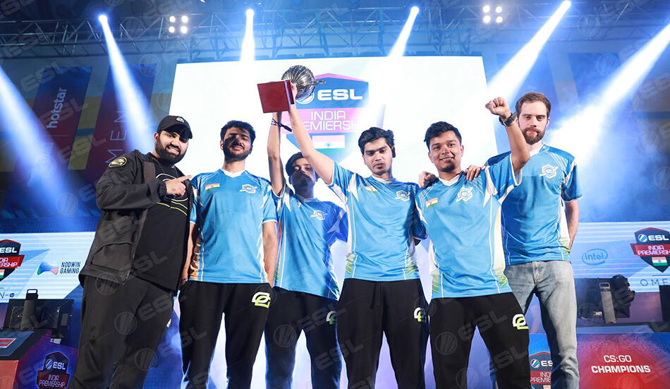 盘点“World.exe开挂”印度选手forsaken【CS:GO】 - 哔哩哔哩