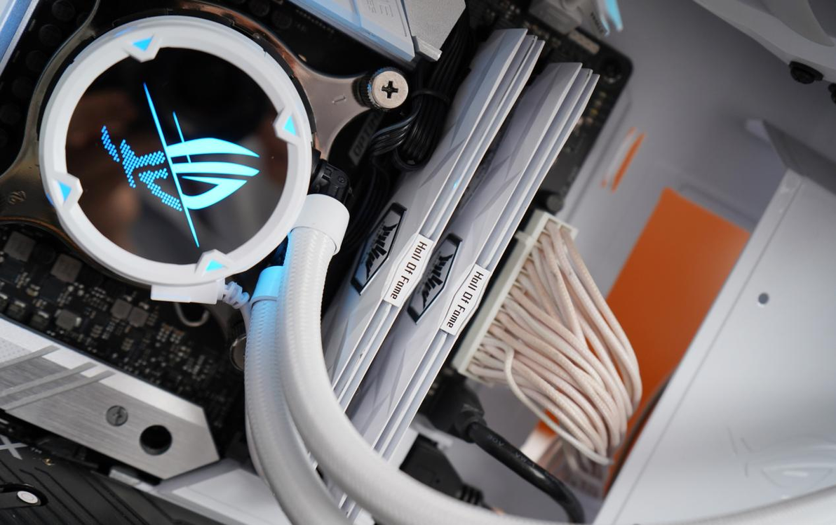 评测：DDR4内存的巅峰之作，默认5000MHz，超低时序！ - 哔哩哔哩