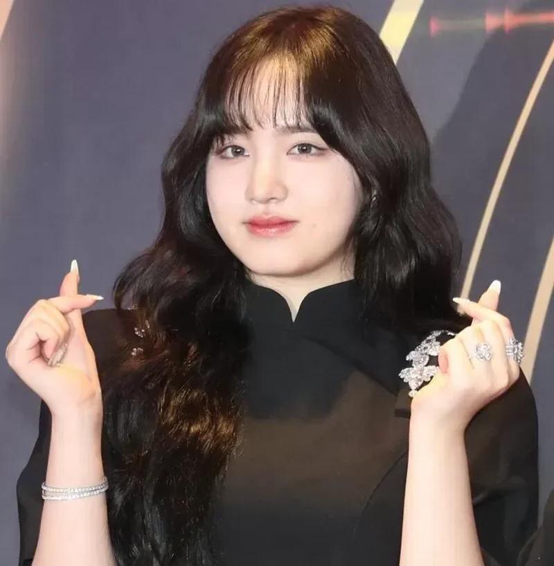 韩娱！IVE成员Liz回归瘦回巅峰全盛期！网叹黑粉被打脸：终于像个女团爱豆 - 哔哩哔哩