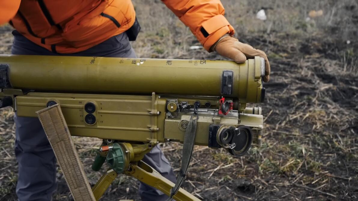 俄罗斯“混血儿”，能肩抗射击的第二代反坦克导弹 - 哔哩哔哩