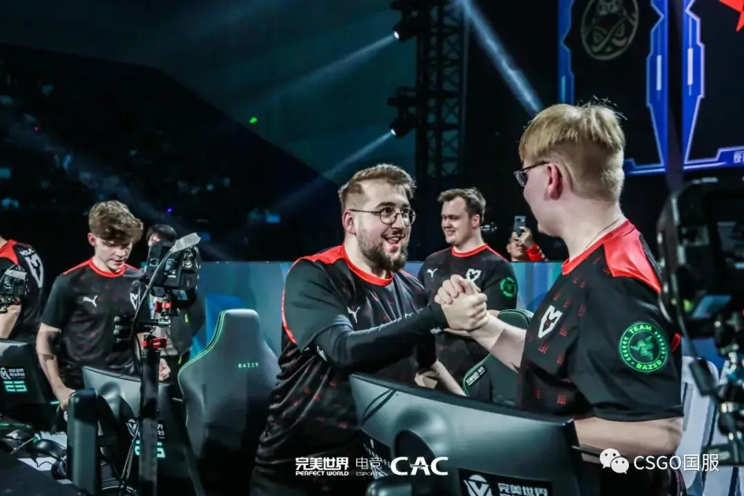 FaZe Clan勇夺CAC 2023冠军！大表哥、责任神完成个人卫冕 - 哔哩哔哩