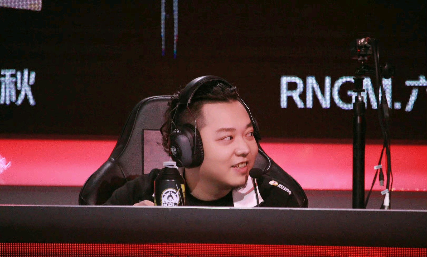 六点六将回归AG？RNGM官宣与六点六和平解约，粉丝：回AG转赛训吧 - 哔哩哔哩