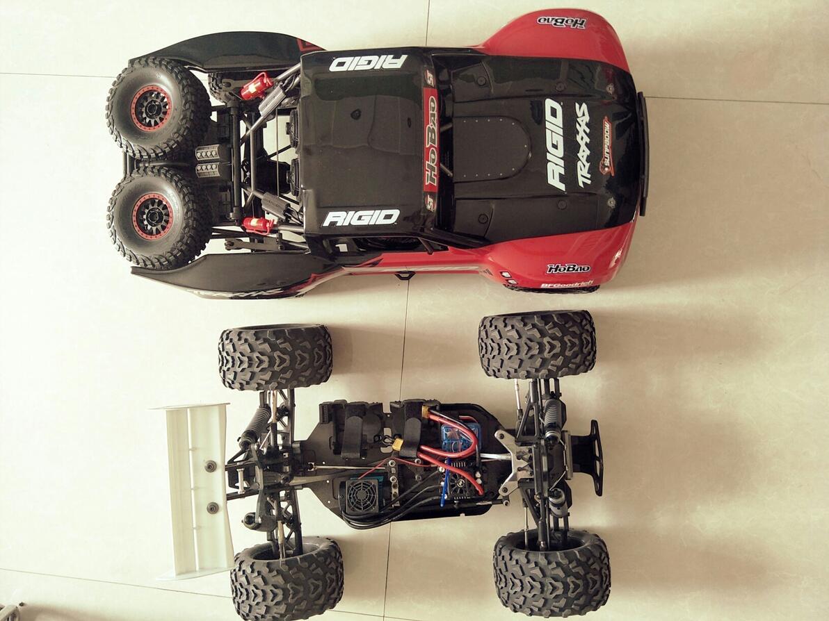 模型闲聊之直桥短卡（附traxxas udr小测） - 哔哩哔哩