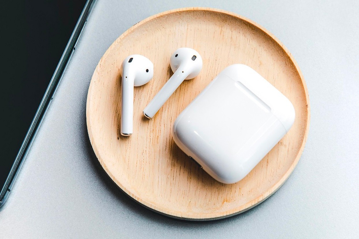 全新 Airpods 3 实体样貌、airpods Pro 2 规格情报再次曝光 哔哩哔哩