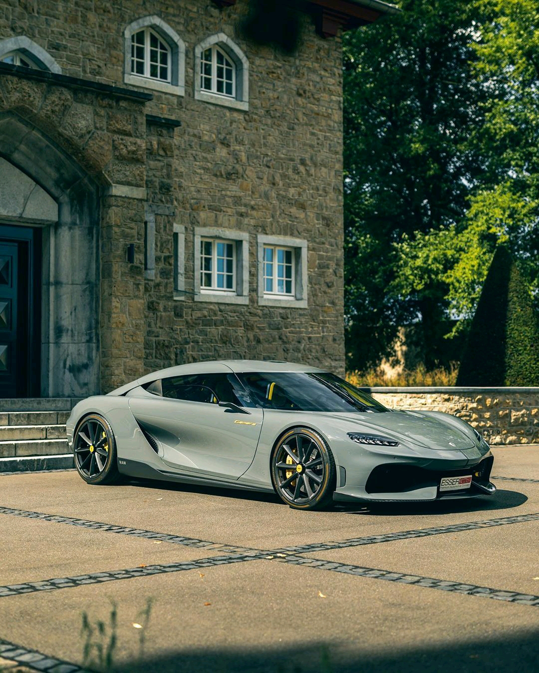 柯尼塞格Gemera - 哔哩哔哩