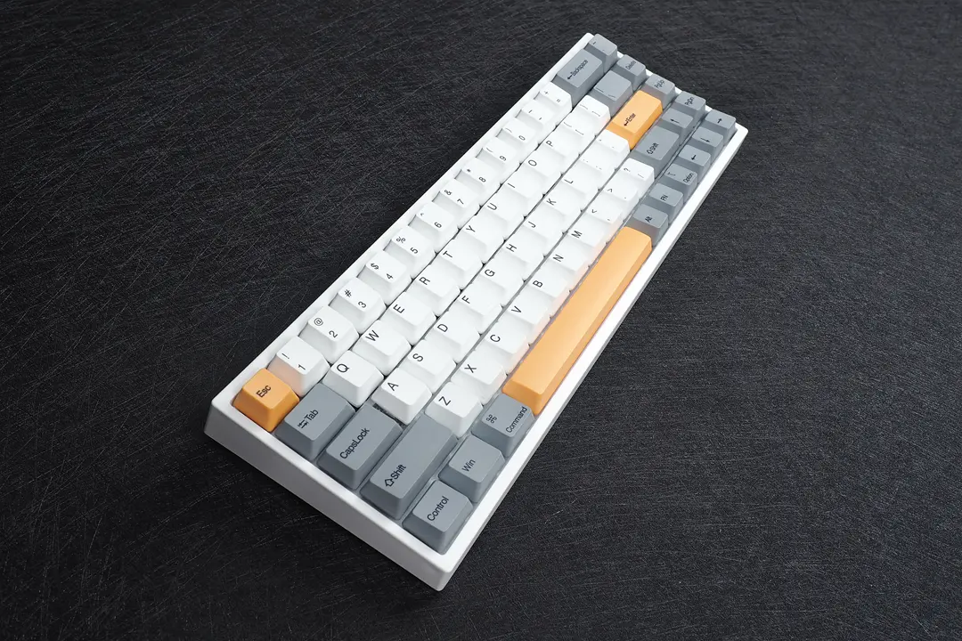 KEYDOUS NJ68机械键盘拆解评测 - 重新起航 - 哔哩哔哩