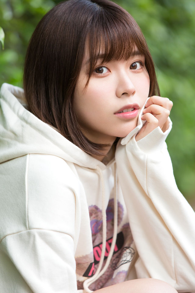 参演7月新番动画！向知名歌手/coser询问过往经历——Liyuu专访（上篇） - 哔哩哔哩