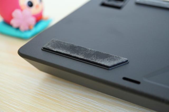 带调色盘的灯光盛宴——ikbc R410 RGB银轴机械键盘使用分享 - 哔哩哔哩