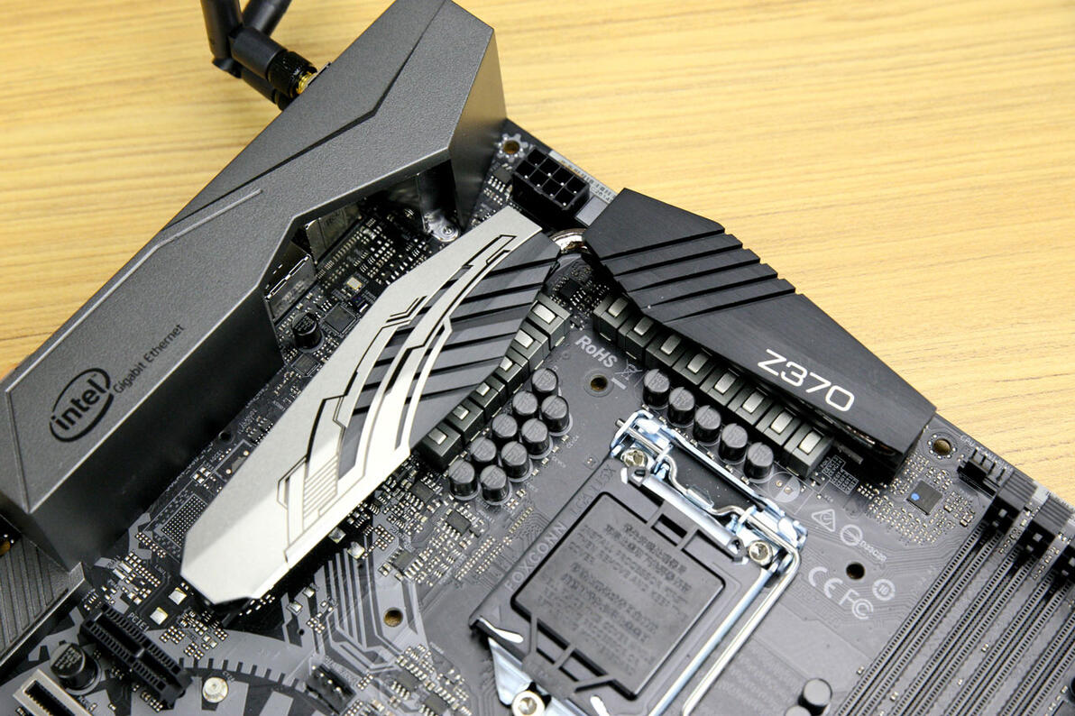 Core i7-8700K详细评测：即使架构不变，但简单粗暴的堆核提频依然很讨喜 - 哔哩哔哩