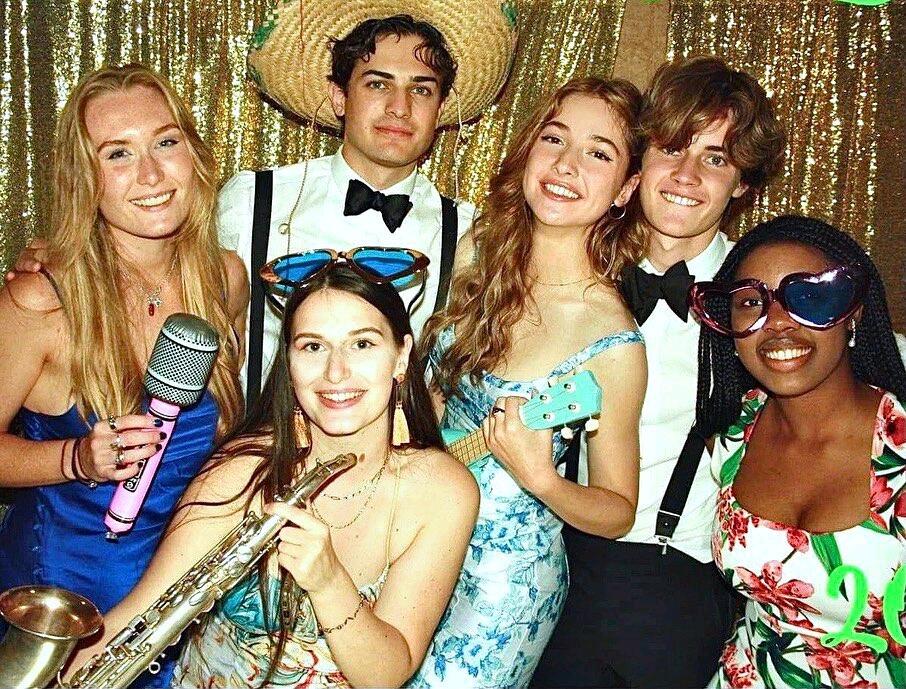 Zeliha Akpinar (ins 照片） - 哔哩哔哩