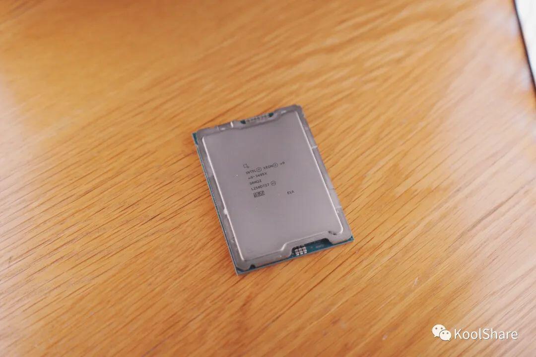 华擎W790 WS主板评测及Xeon w9-3495X超频体验 - 哔哩哔哩