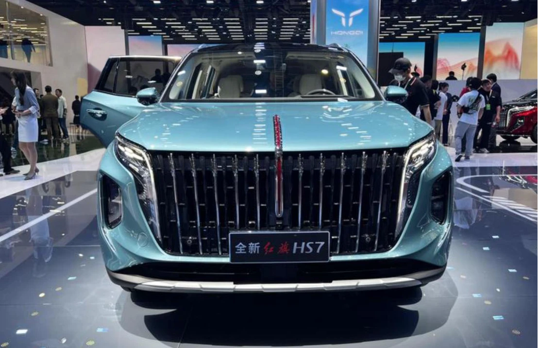 新款红旗HS7开启预订，起售价25.98万 - 哔哩哔哩