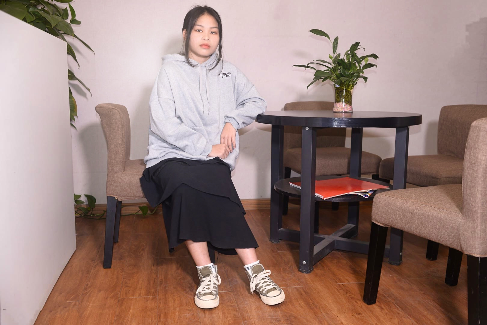 学妹高帮帆布鞋穿搭 哔哩哔哩