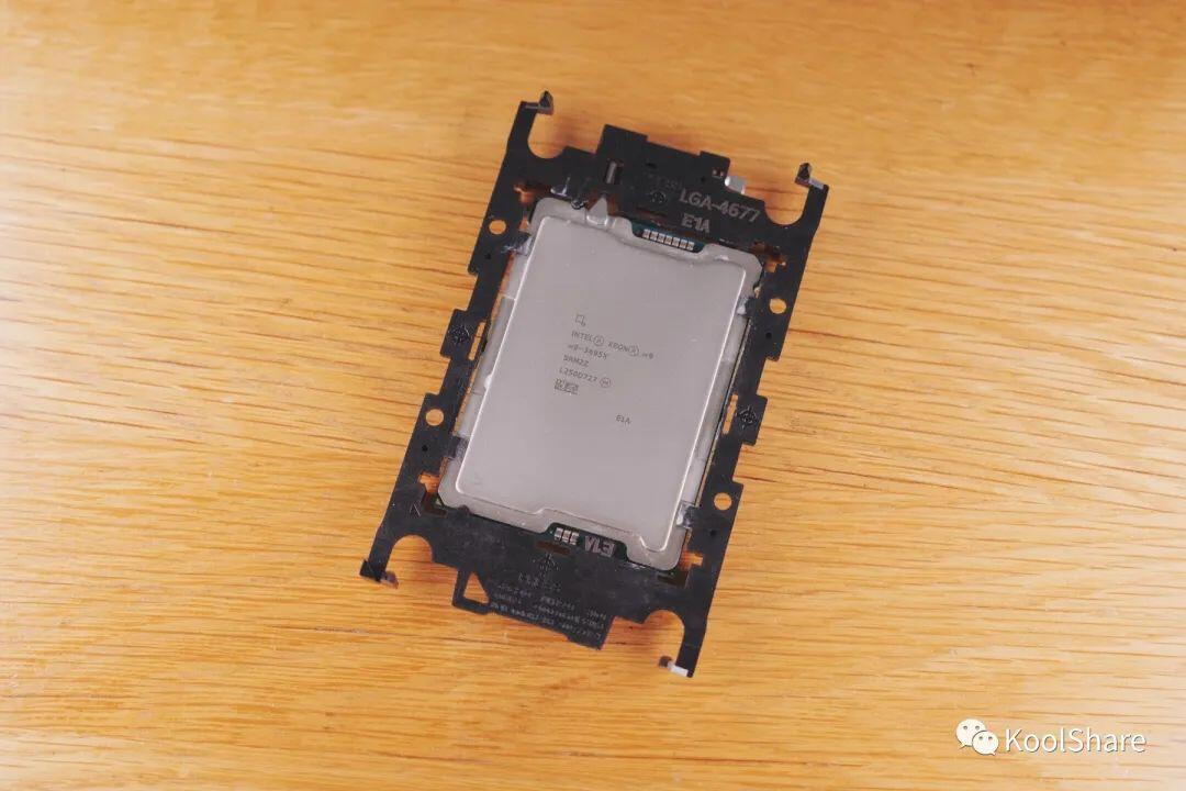 华擎W790 WS主板评测及Xeon w9-3495X超频体验 - 哔哩哔哩