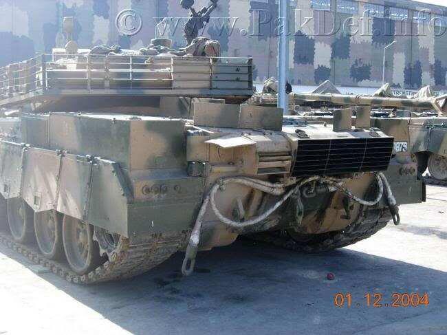 “风暴“降生的钢甲铁拳：中国MBT2000/VT4型外贸主战坦克研发简史 - 哔哩哔哩