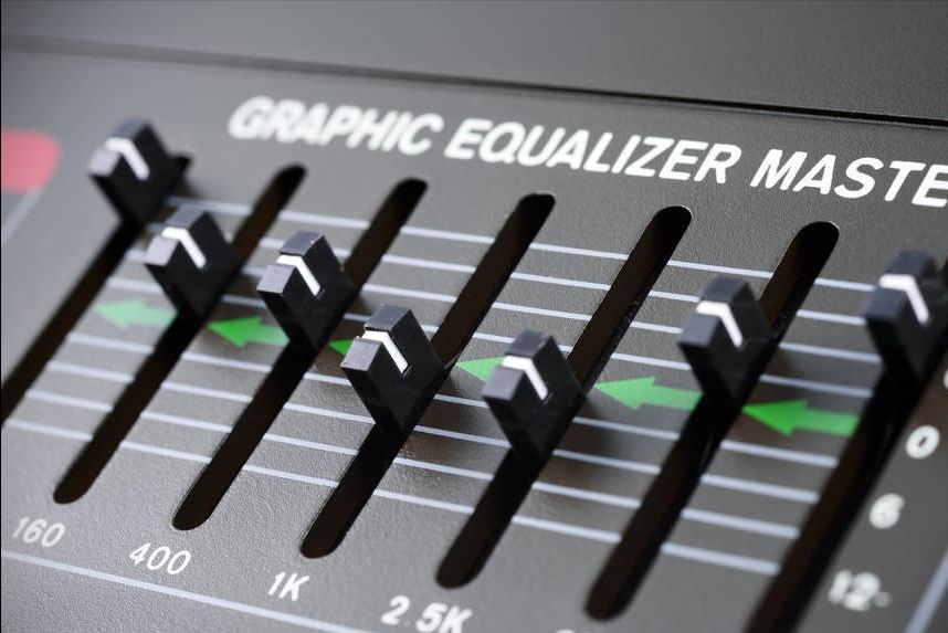 谁说加EQ就不HiFi？丨乐彼“调音魔术师”W1-131小尾巴开箱 - 哔哩哔哩