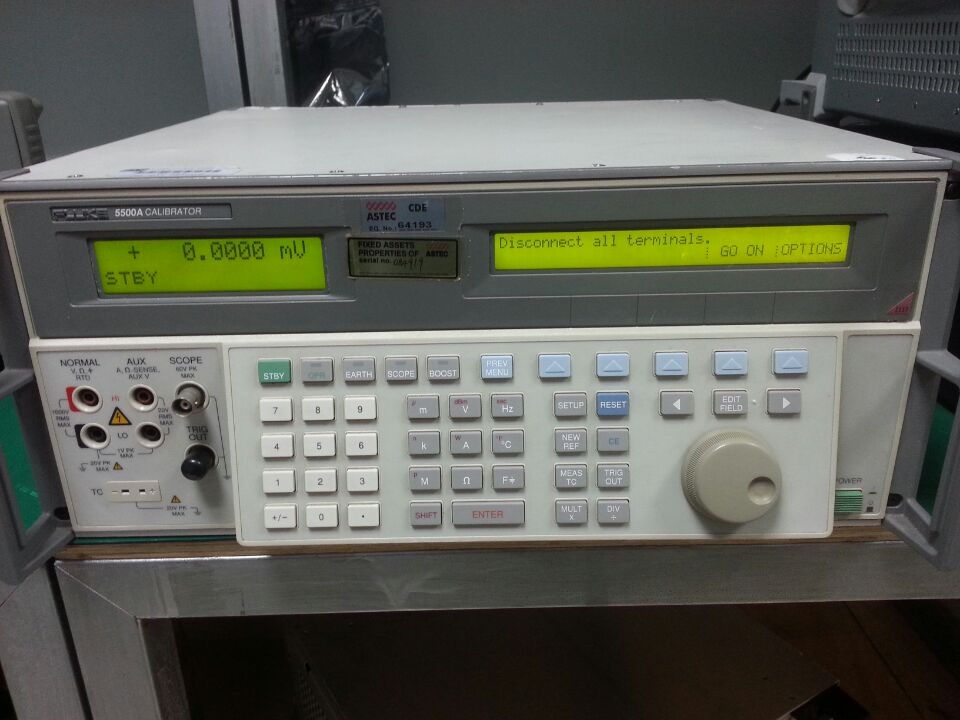 福禄克Fluke5500A多功能校准器 - 哔哩哔哩