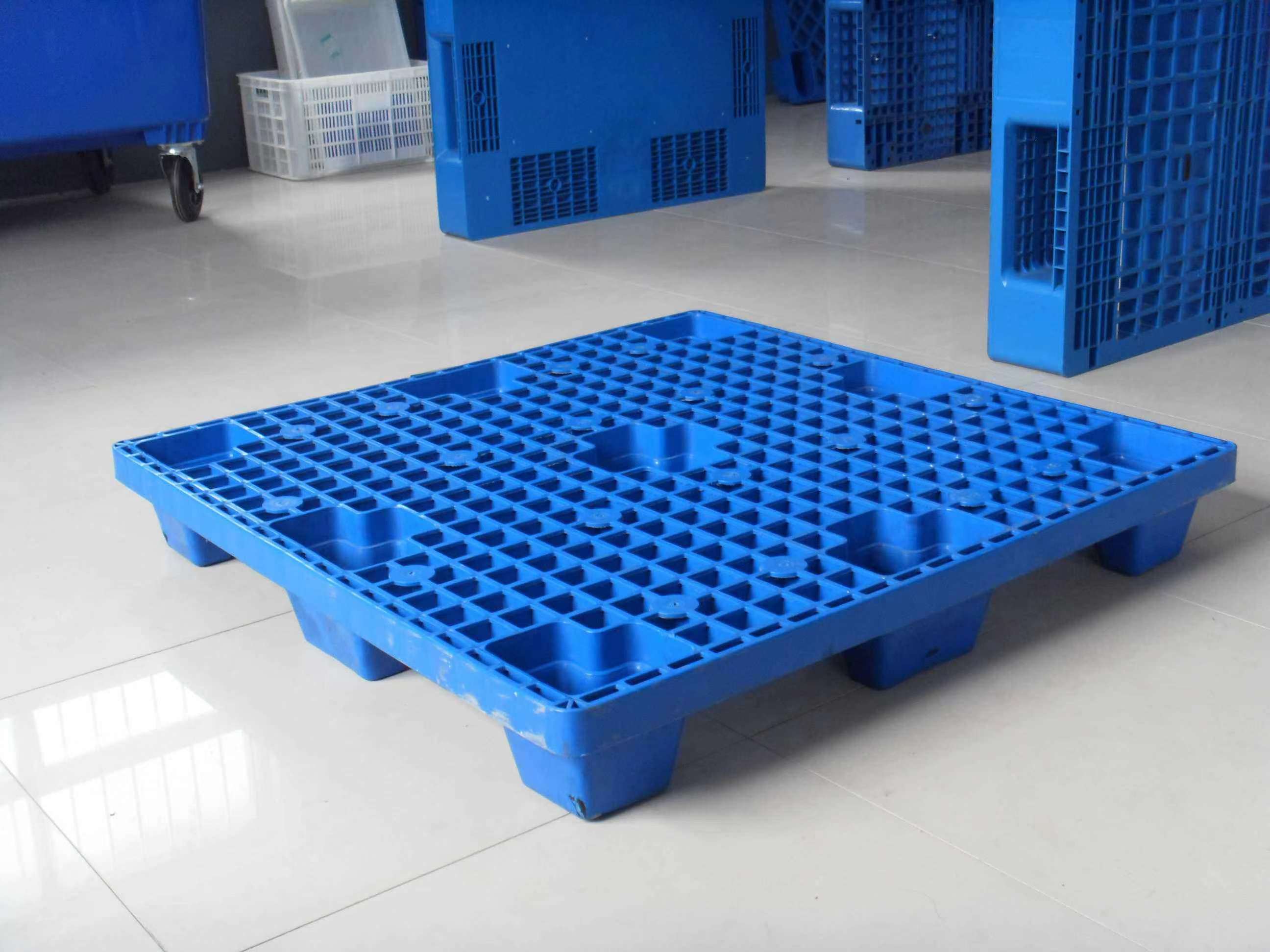 银川塑料托盘叉车托盘物流垫板横梁托盘 - 哔哩哔哩
