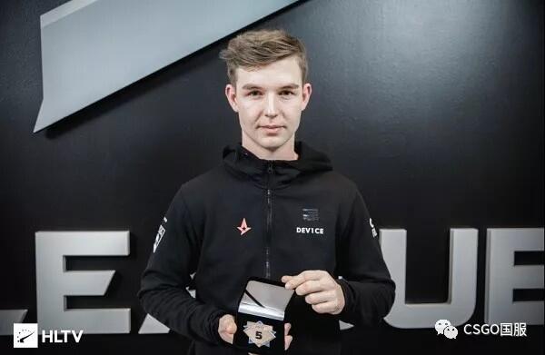 长得帅，还有钱，而且比你还努力！电竞阿汤哥——dev1ce - 哔哩哔哩