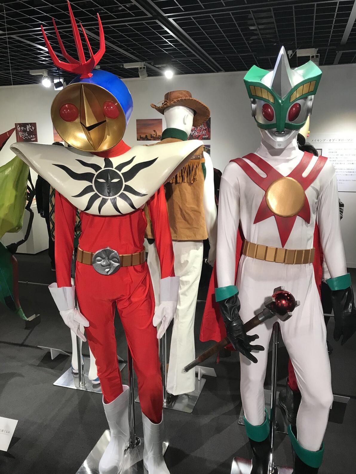 TAROMAN 岡本太郎式特撮活剧 英雄及奇兽大百科（TV本篇） - 哔哩哔哩