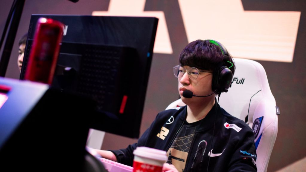 RNG遭遇UP，小虎训练效果超过预期，马哥Smlz或提前告别夏季赛 - 哔哩哔哩