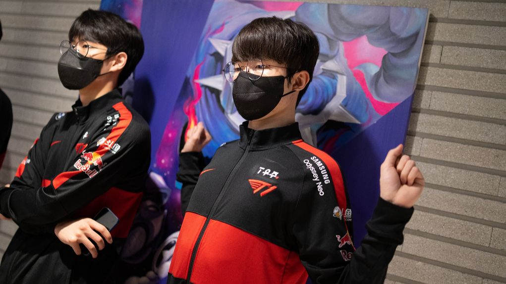 继尺帝Ruler之后！Lehends放狠话：T1是GEN的宿敌 - 哔哩哔哩