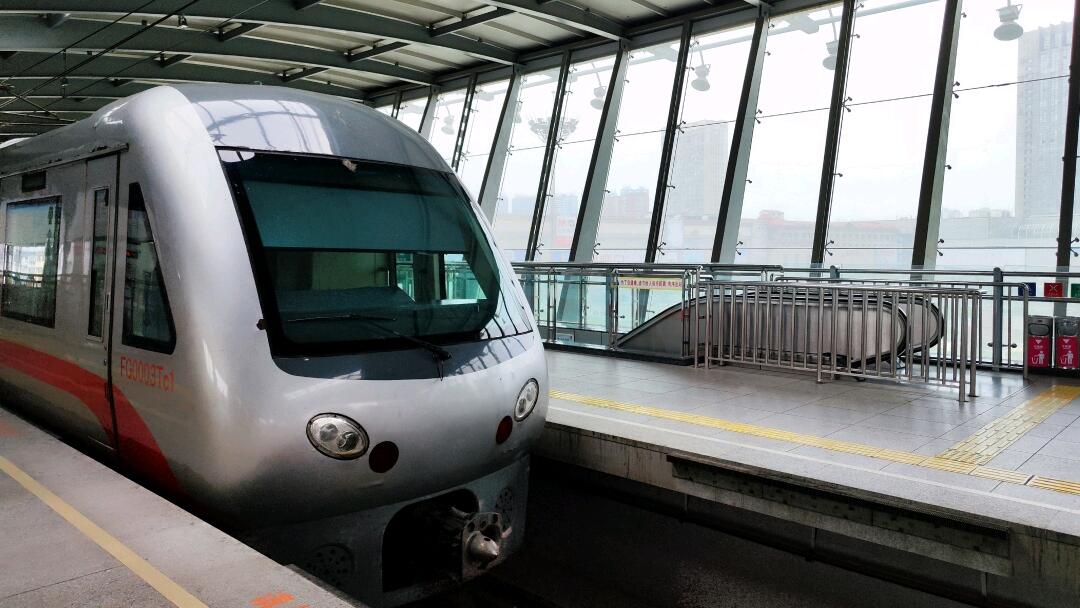 大连地铁列车简介 - 哔哩哔哩