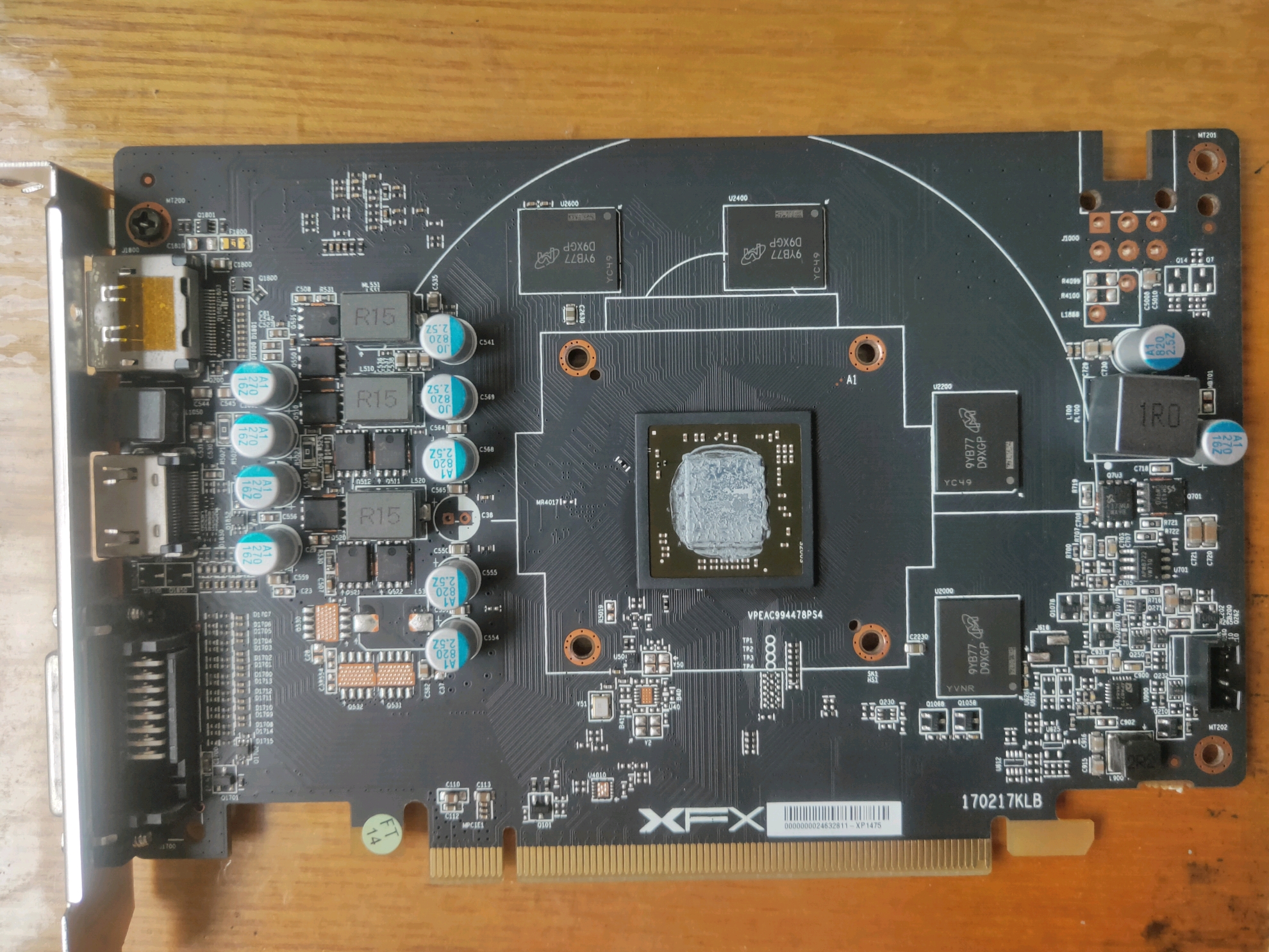 两张讯景XFX Polaris 21显卡改造单槽显卡小记 - 哔哩哔哩