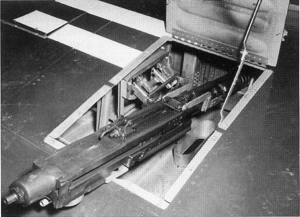 天降正义？——AD-1天袭者型号辨别（XBT2D-1~AD-4） - 哔哩哔哩