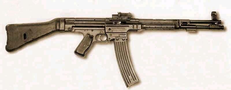 MKB42(H)突击步枪 - 哔哩哔哩
