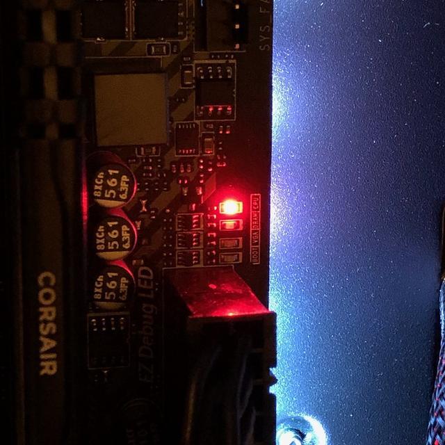 装完机电脑点不亮怎么办？不妨看看你主板上的Debug灯 - 哔哩哔哩