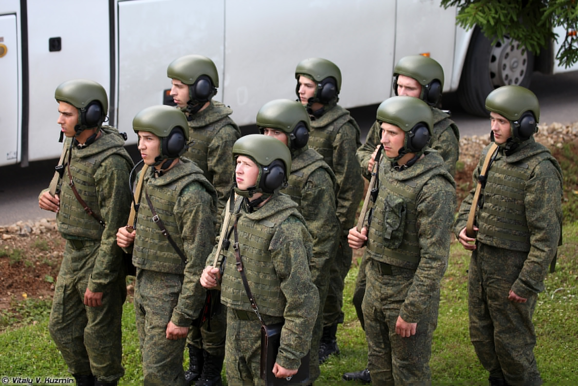 北国利剑：俄罗斯Ratnik“战士”系统系列简介 - 哔哩哔哩