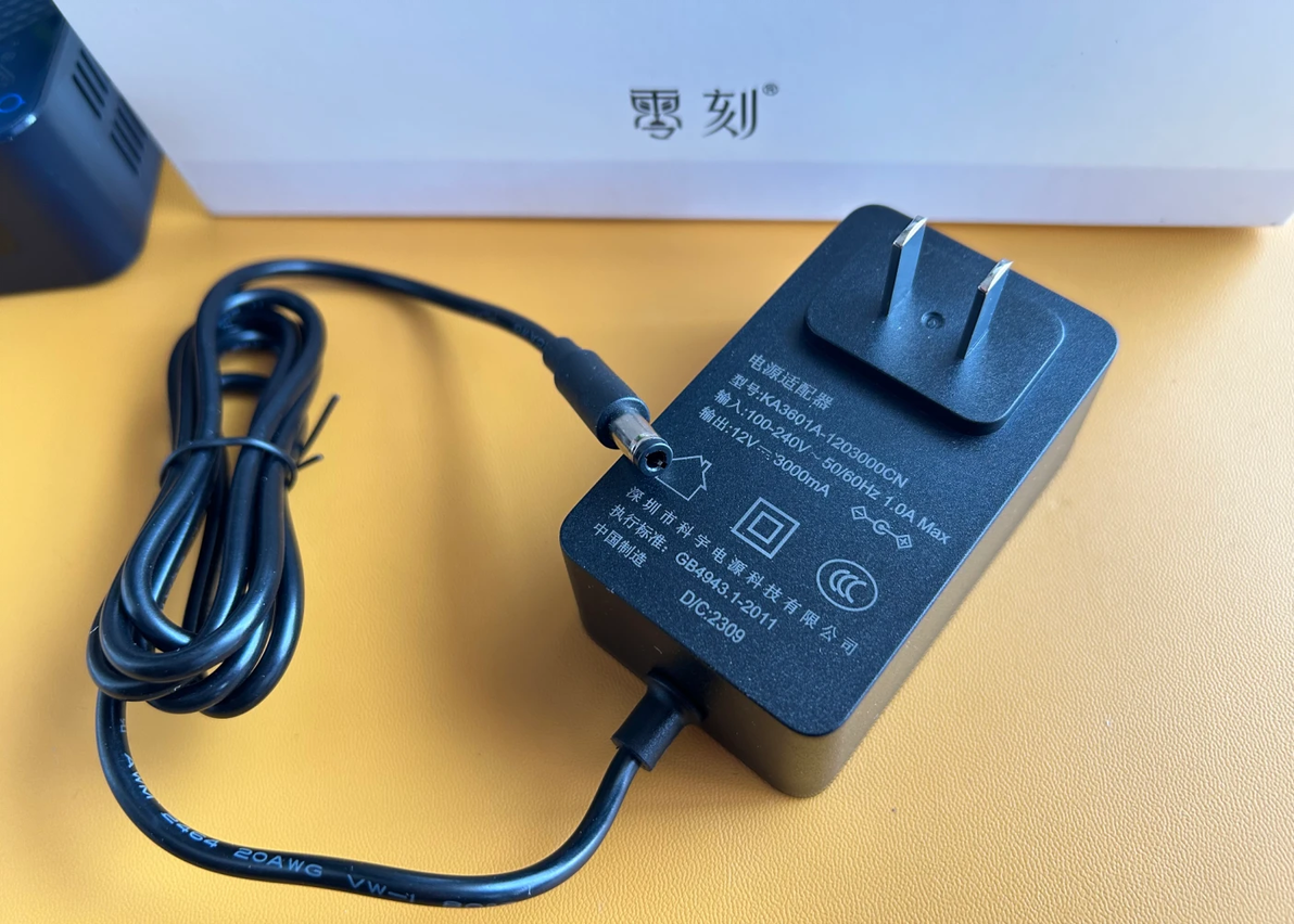 打造最强ALL IN ONE性能小主机，零刻N305迷你主机上手评测 - 哔哩哔哩