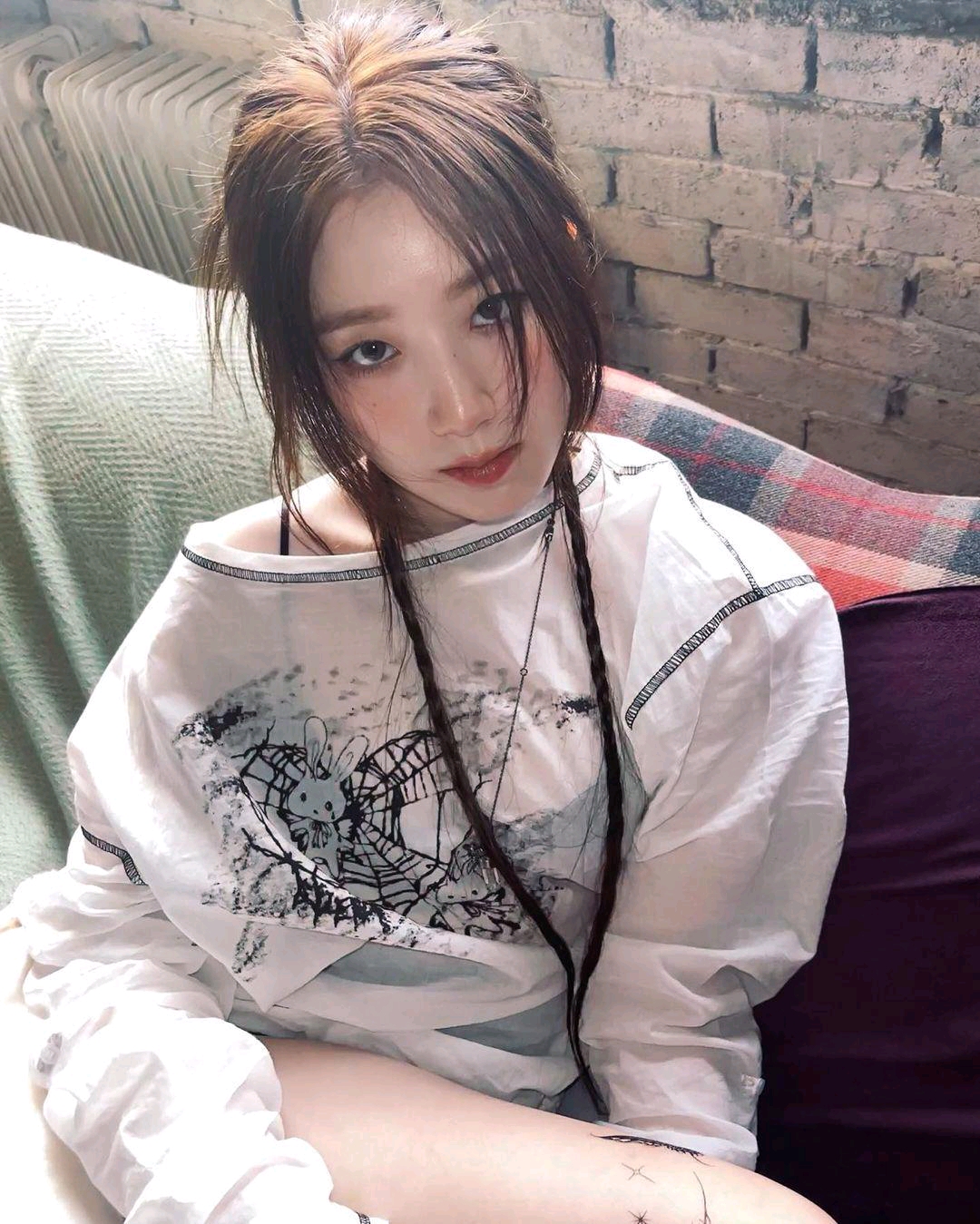 【叶舒华】230514 舒华更新ins 是姐姐呀:) - 哔哩哔哩