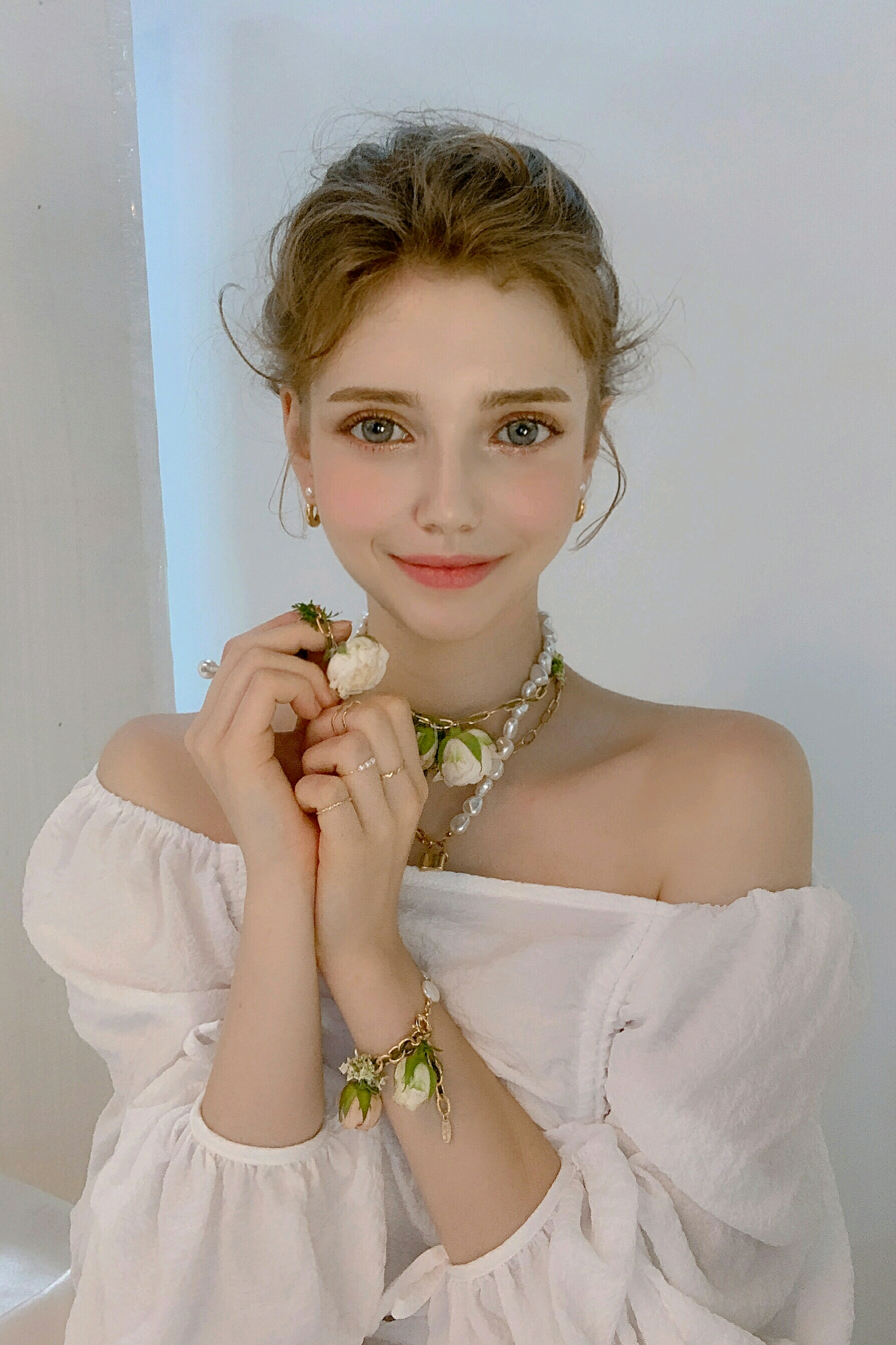 chuu御用模特Chloe美图 超好看的小姐姐！ - 哔哩哔哩