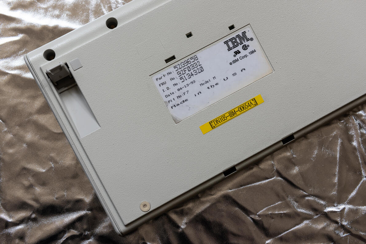 IBM Model M Space Saving Keyboard_SSK天价键盘的复刻之路 - 哔哩哔哩