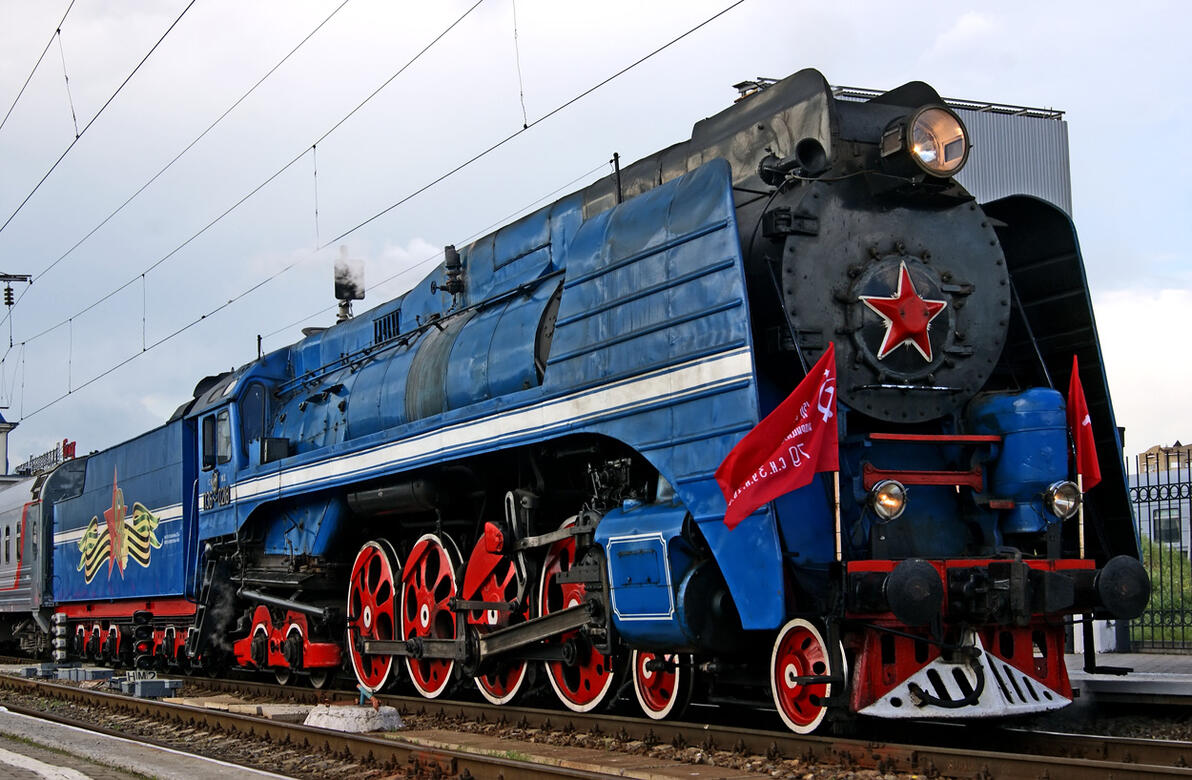 【科普】苏联铁道部最后一款干线客运蒸汽机车——P36型蒸汽机车 - 哔哩哔哩