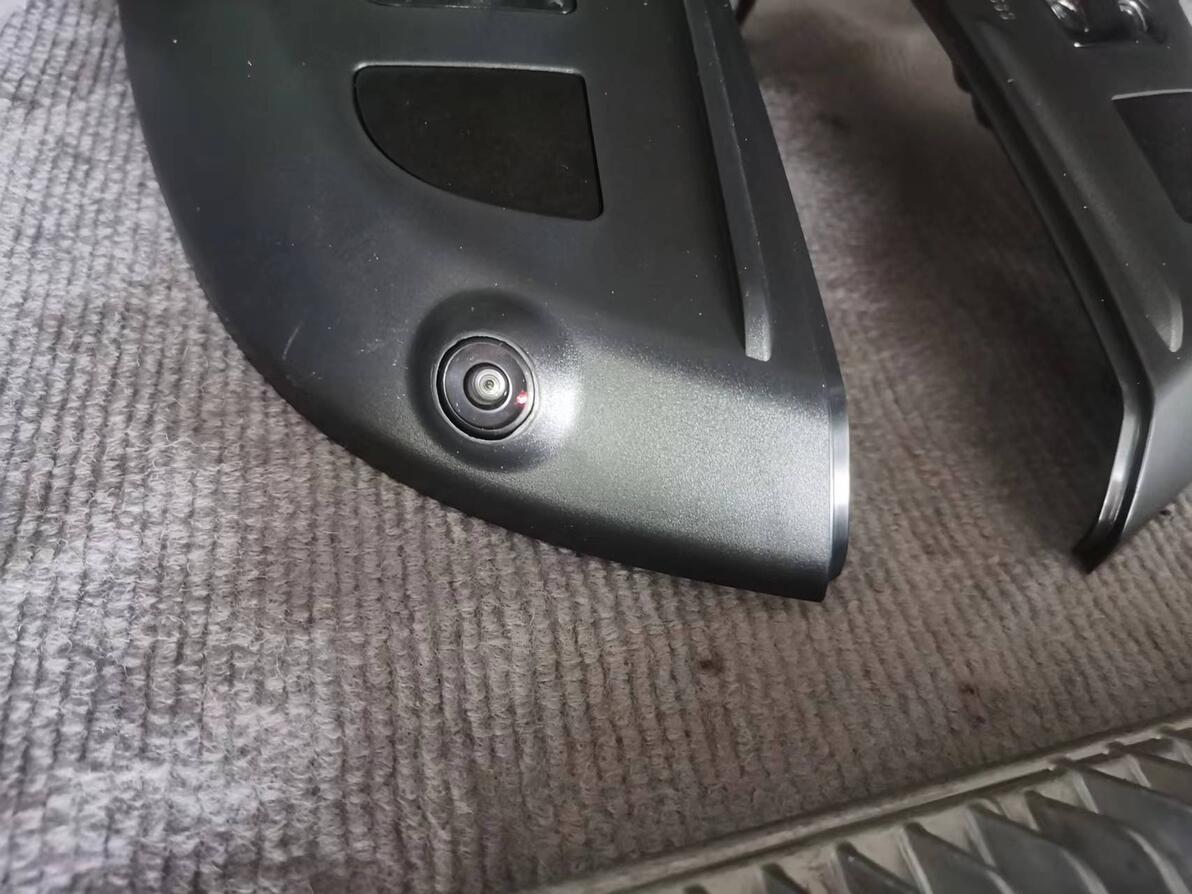 23款奔驰C260升级原厂360全景影像，倒车入库轻松解决 - 哔哩哔哩