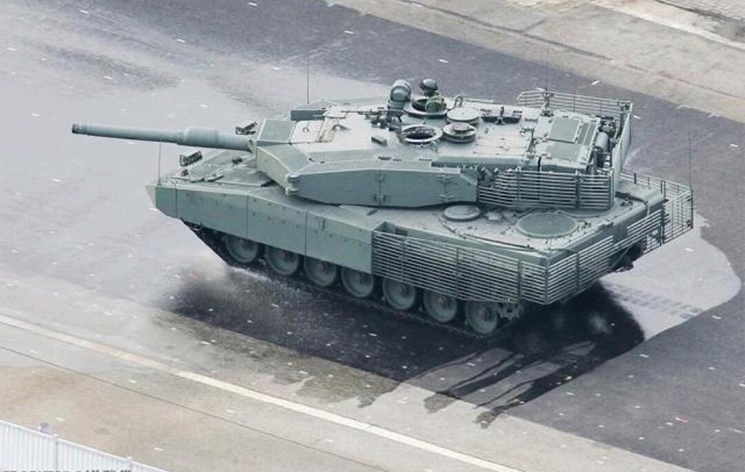 城管大队的最强武力——新加坡豹2SG主战坦克 - 哔哩哔哩