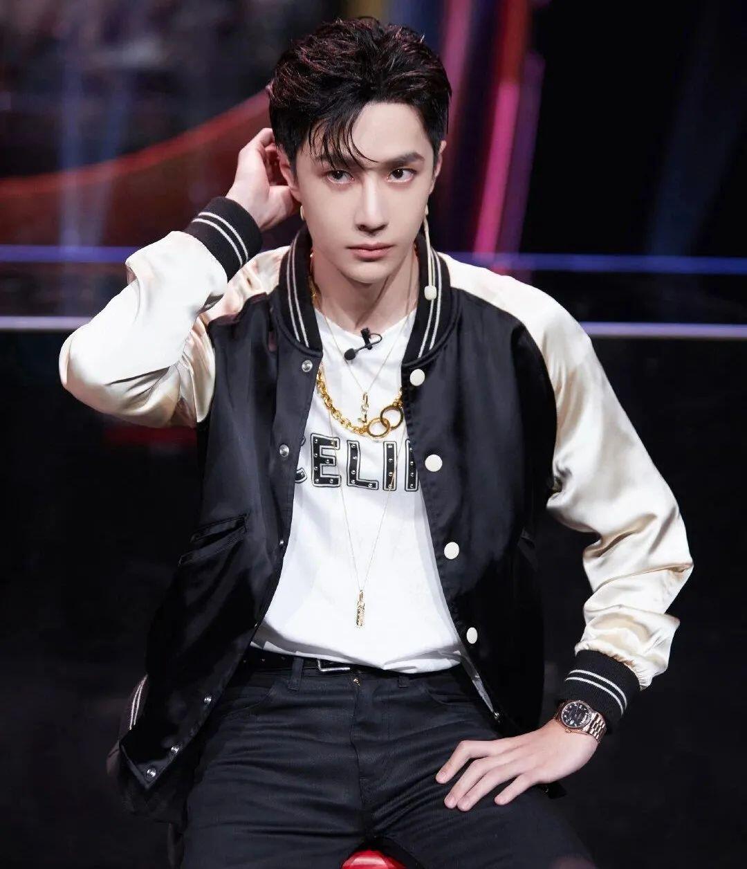 CELINE 的支持者，只剩下 TS 这群 Hedi Boy，和 Lisa 的粉丝？ - 哔哩哔哩