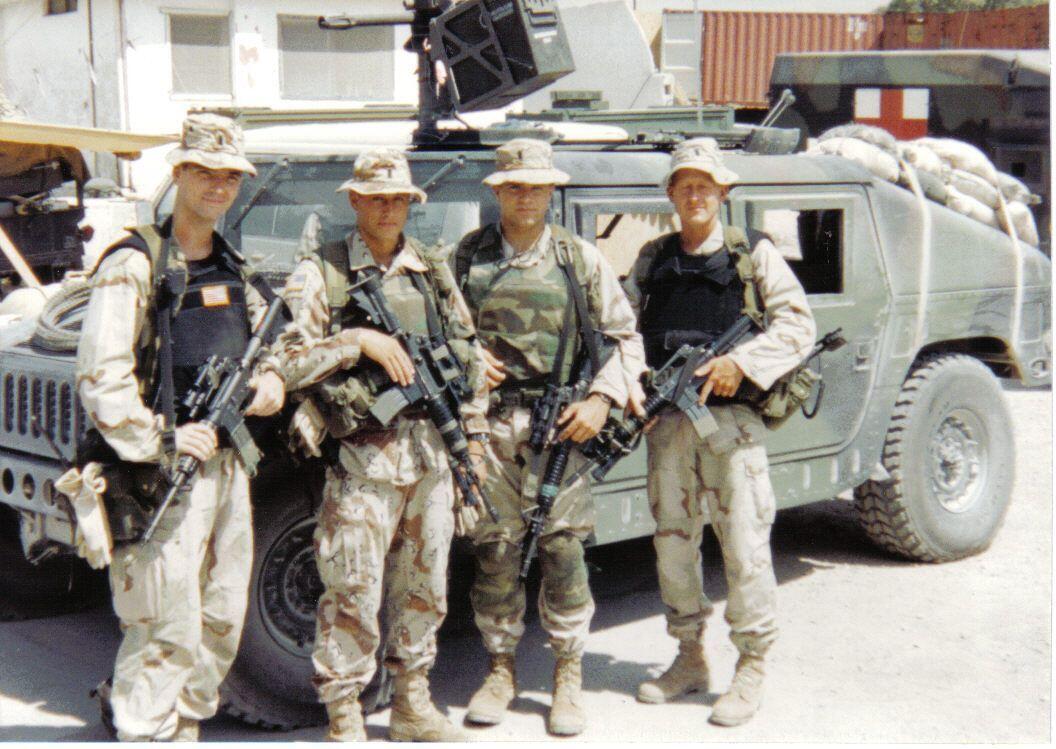 CAR-15小传——M4之前的M16短步枪 - 哔哩哔哩