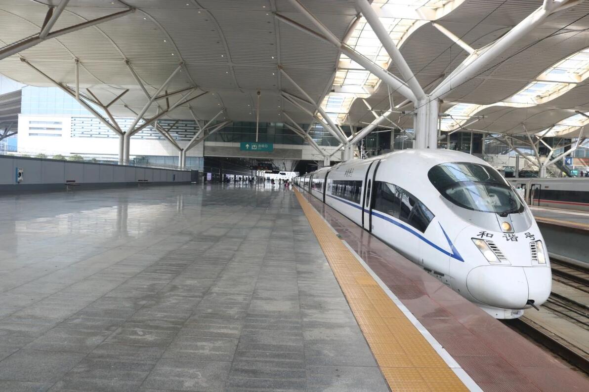 细讲CRH3C型动车组 - 哔哩哔哩