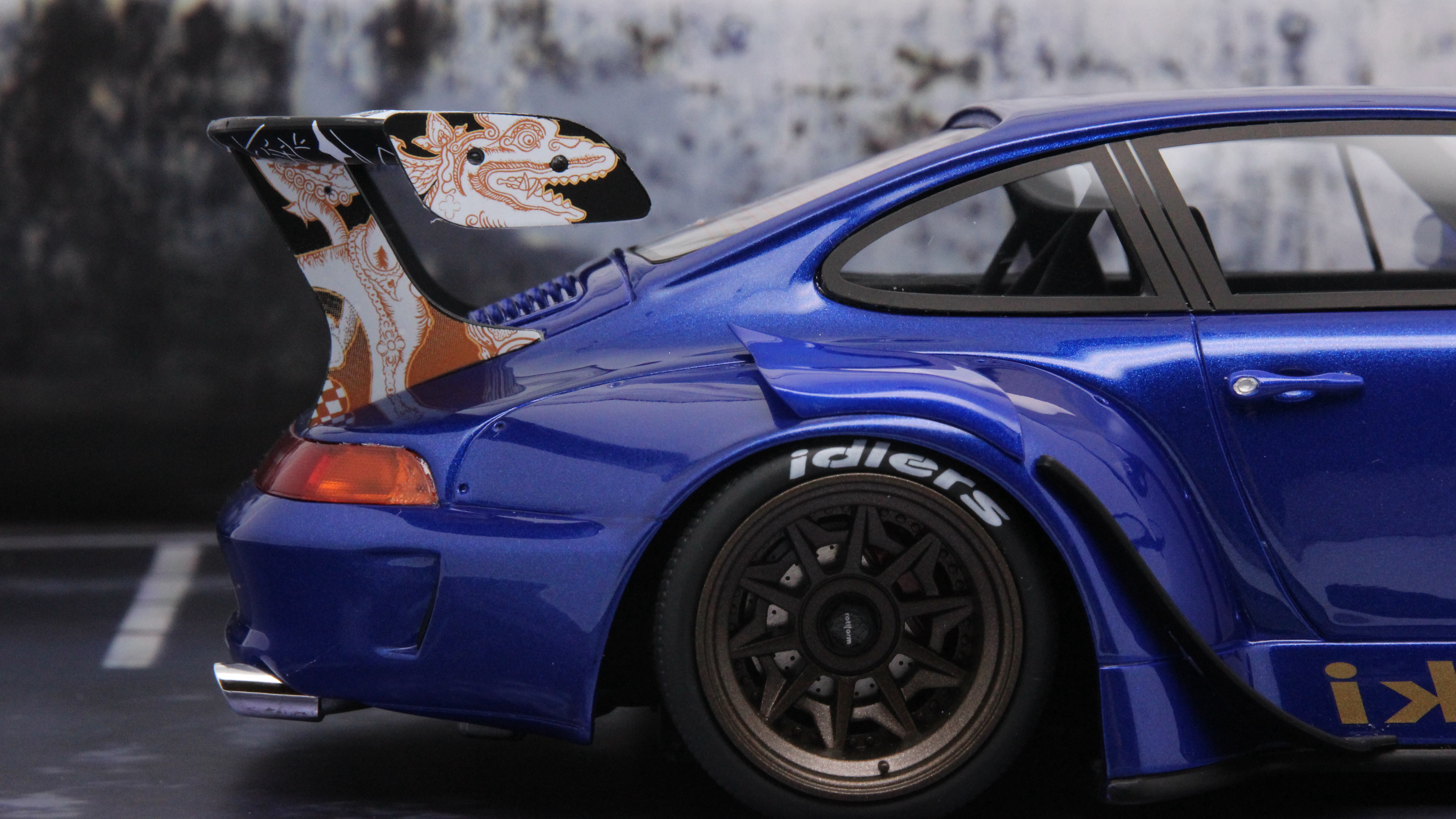 RWB 993 Tsubaki by GT Spirit - 哔哩哔哩