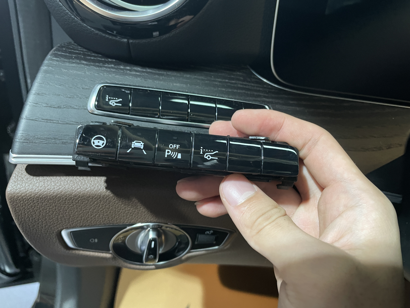 20款E300L运动殊享版升级23P智能驾驶辅助系统,高品质性价之选 - 哔哩哔哩