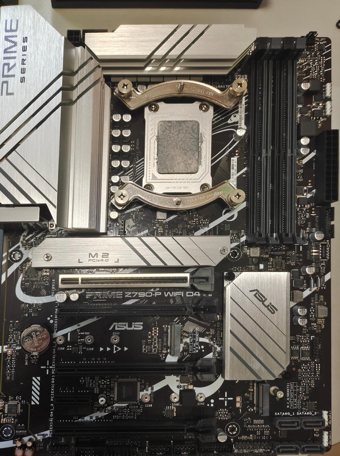 13代超频到底香不香？13700K+Z790风冷超频6.275G破纪录 - 哔哩哔哩