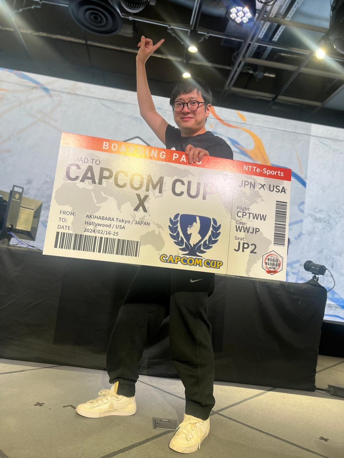 绝对的统治力！DCQ豪取三连冠，晋级卡普空杯！ - 哔哩哔哩