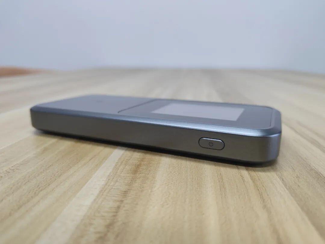 【全网首测】5G随身Wi-Fi —— 中兴U50 Pro - 哔哩哔哩