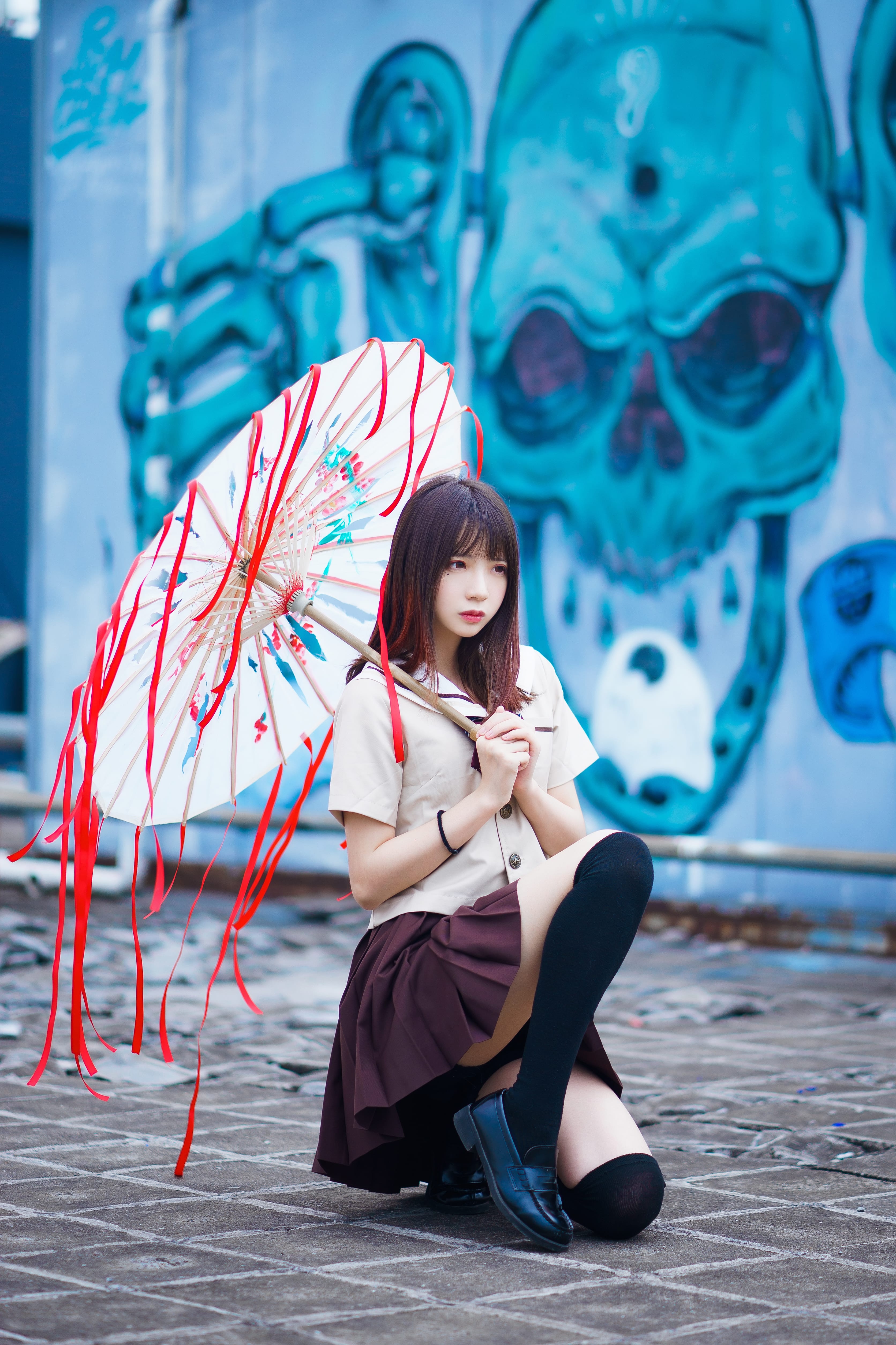 Cos写真丨疯猫ss - 丝袜狂想曲(伞) - 哔哩哔哩