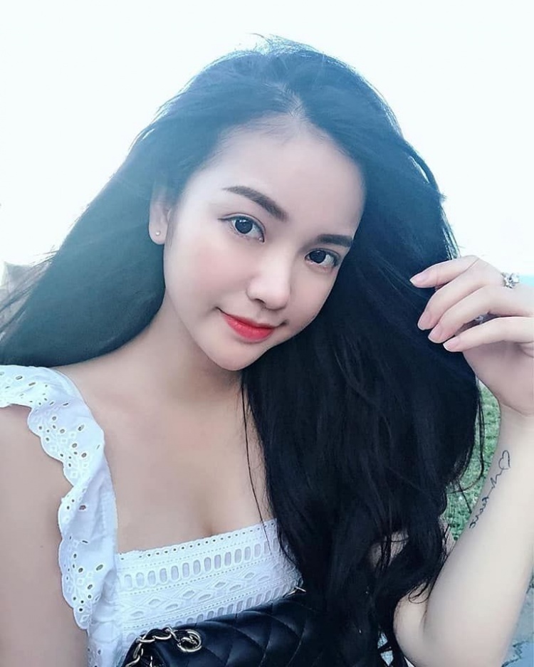 份量超规格！白净越南小姊姊《Nhung Pham》晃到你都晕了！ - 哔哩哔哩