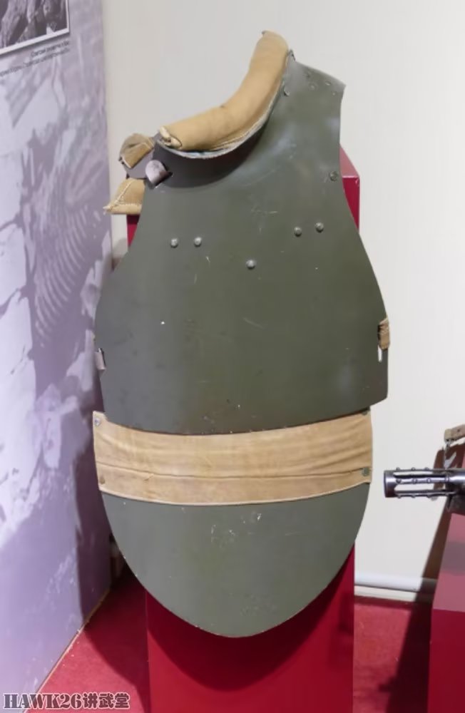 SN-42钢制防弹衣 二战苏军战斗工兵秘密武器 有效防御冲锋枪射击 - 哔哩哔哩